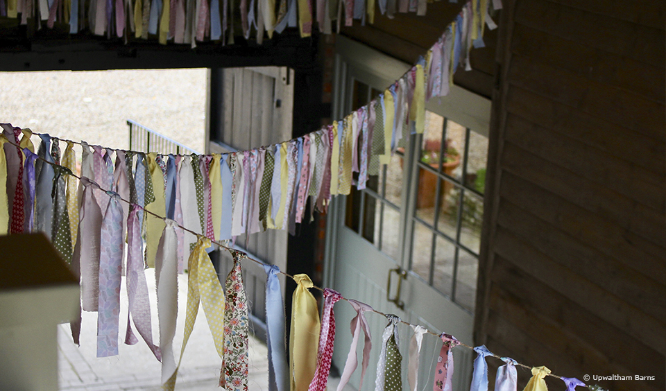 Bunting Ideas For A Country Wedding – Upwaltham Barns