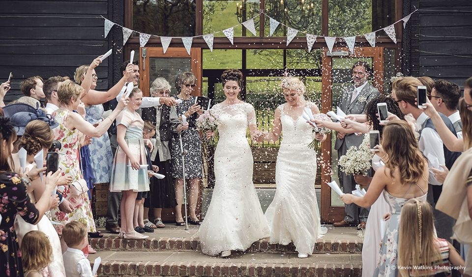 Bunting Ideas For A Country Wedding – Upwaltham Barns